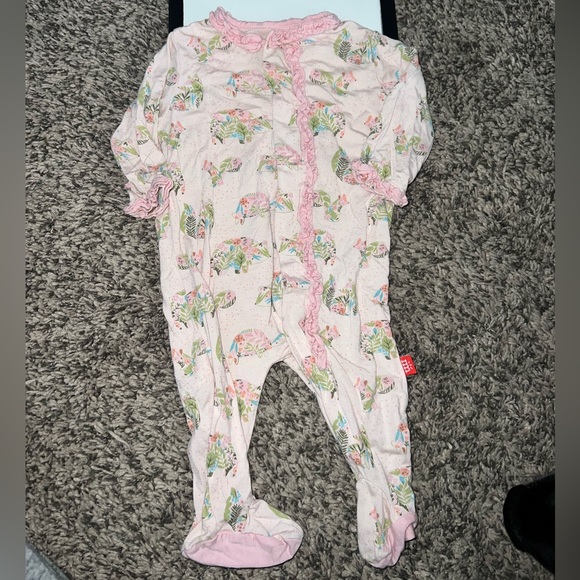 Magnetic Me | One Pieces | Magnetic Me Sleeper | Poshmark